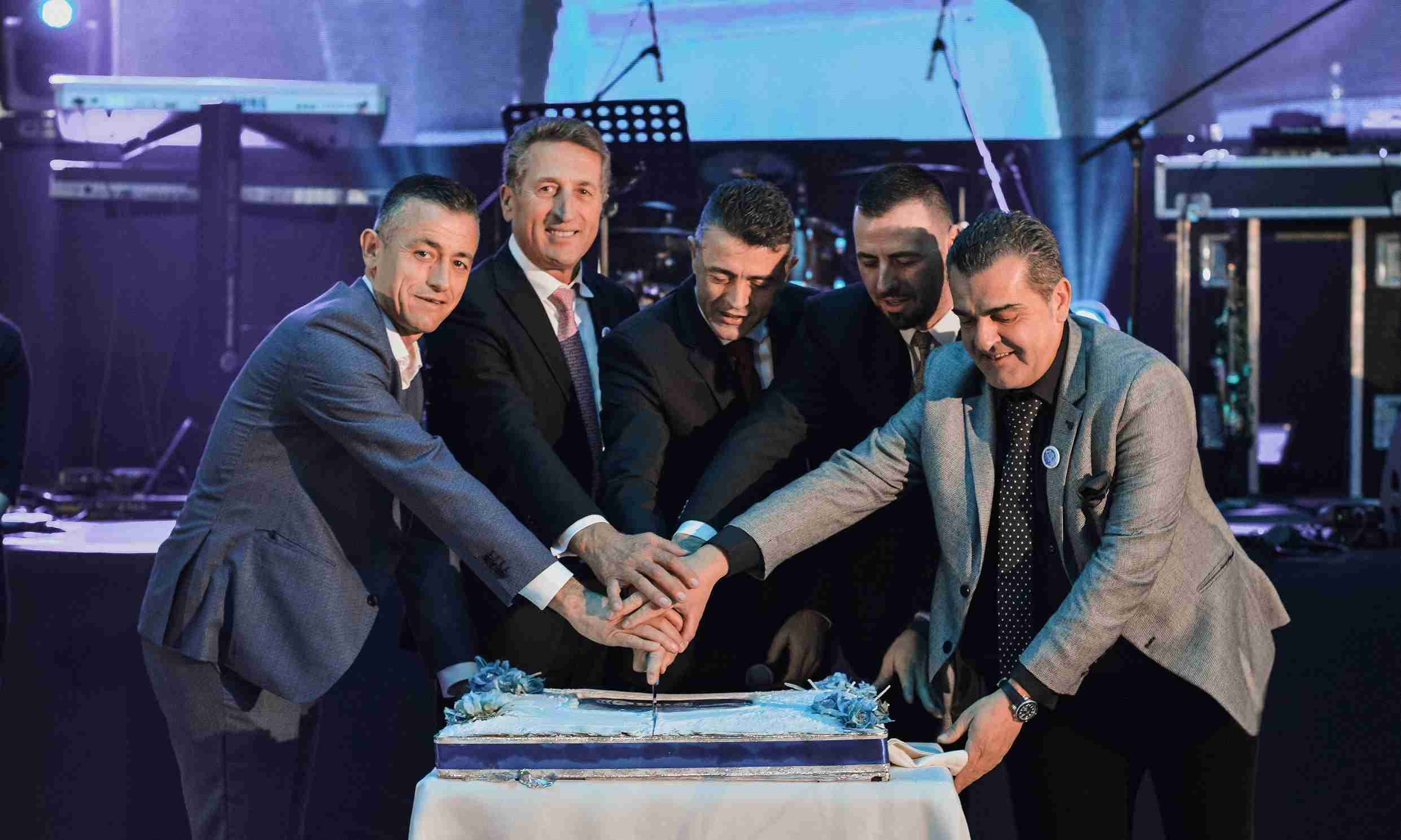 Agna Group 28 Vjet - Foni dhe Ndriçim nga Prosound Rental